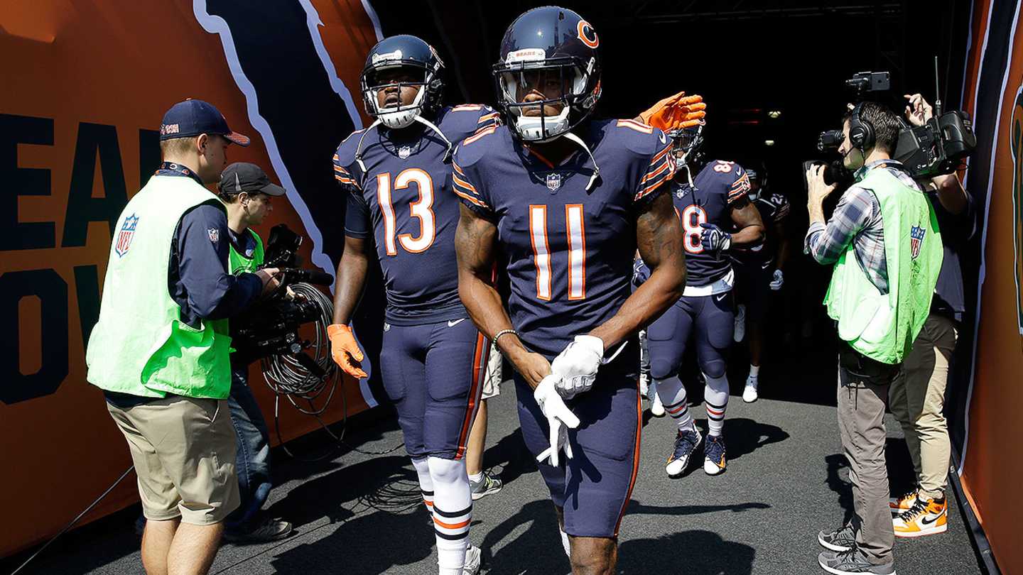 Kevin White Injury Puts Bears’ QB Situation Under More Strain - Sports ...