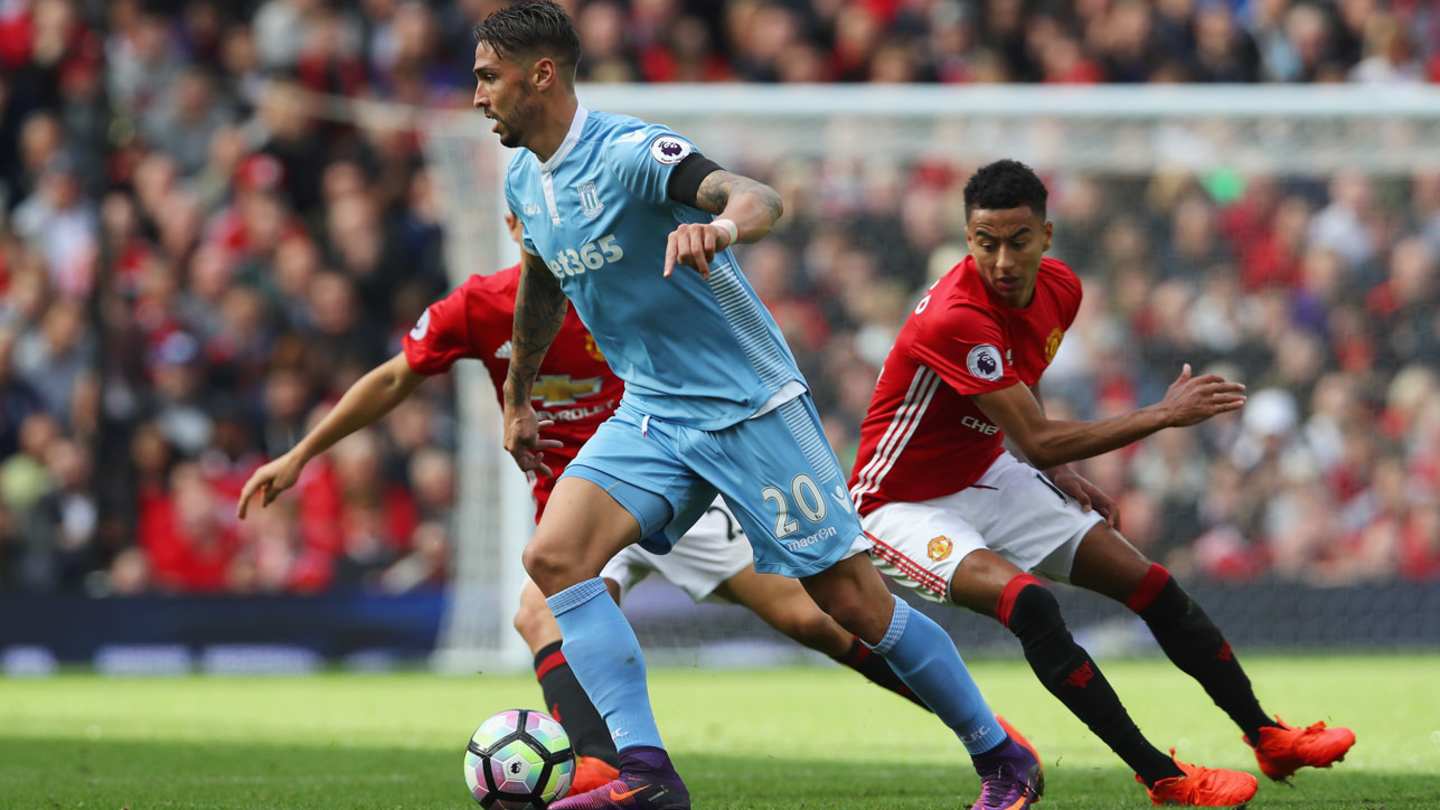 Geoff Cameron: USMNT defender signs Stoke extension through 2020 ...