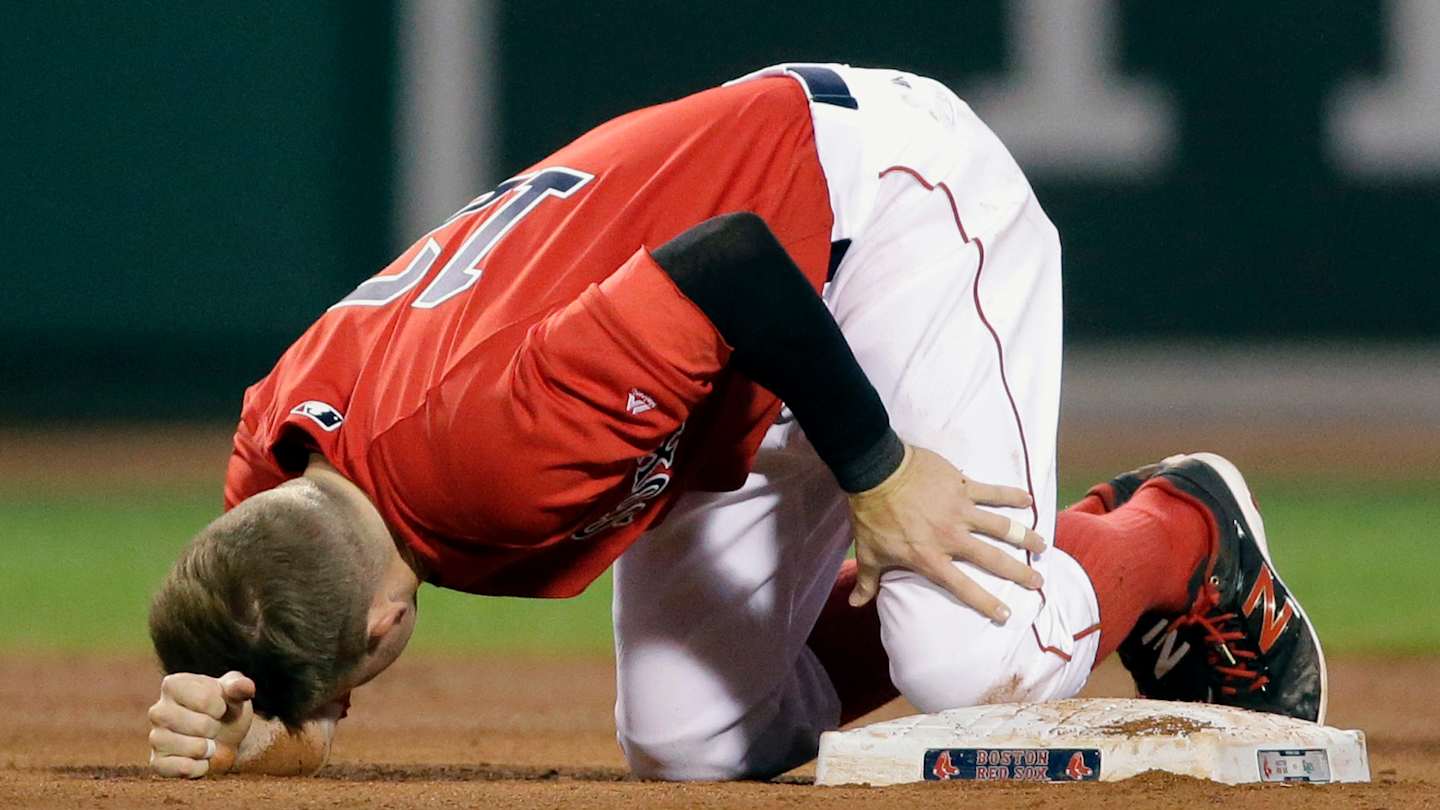 Red Sox fight through injuries to hold off Rays 6-5 - Sports Illustrated