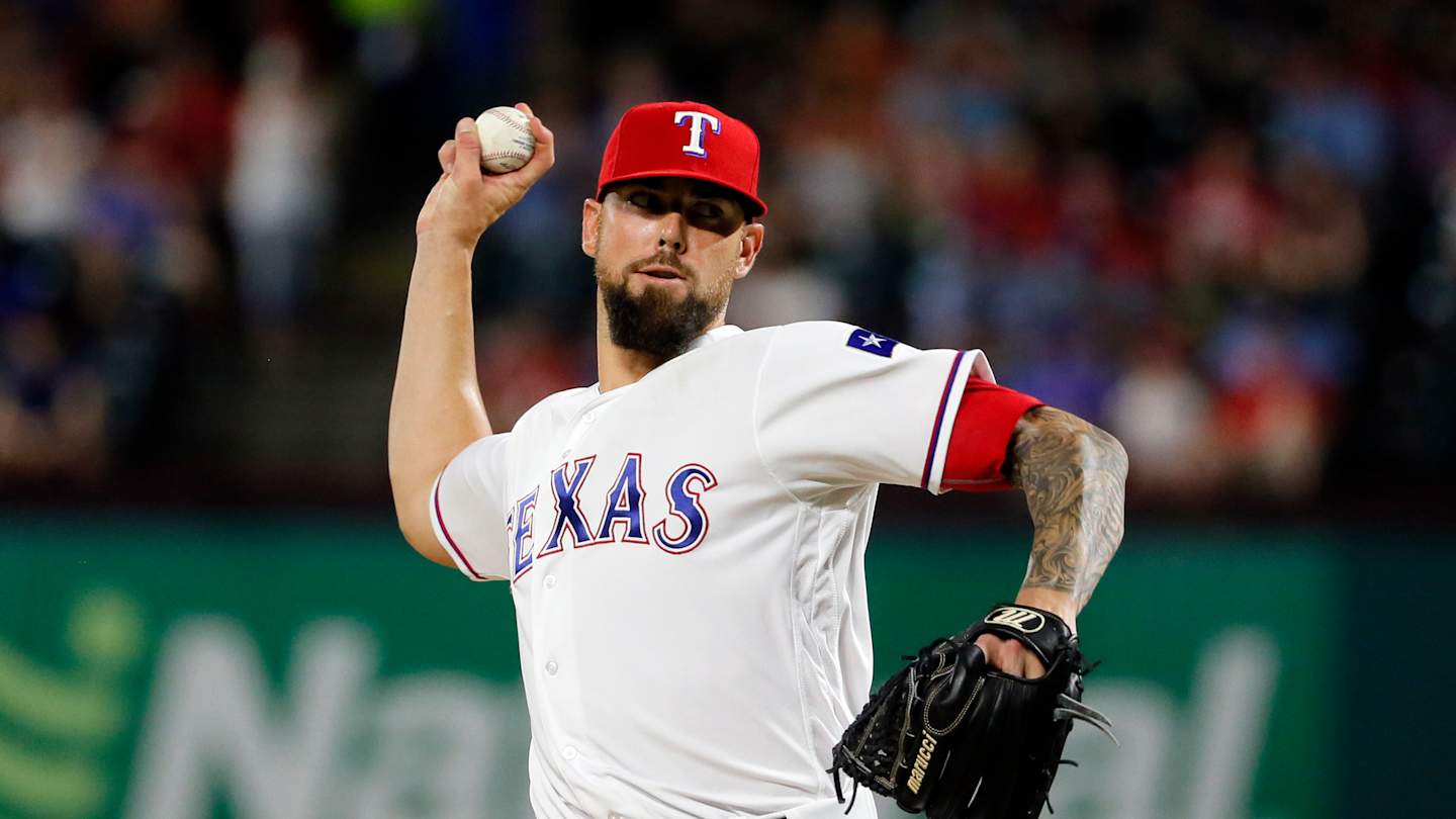 Ranaudo goes to ChiSox in trade after walking 5 against them - Sports ...