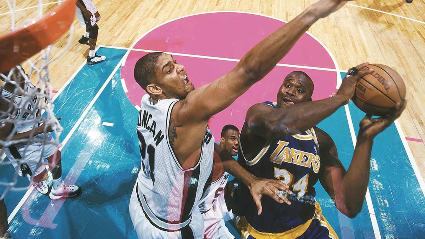 Tim Duncan Rare SI Photos - Sports Illustrated