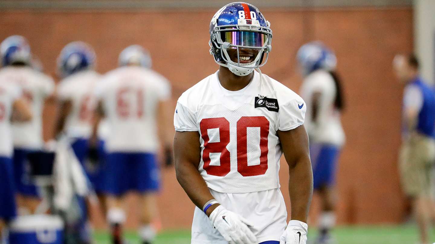 New York Giants Victor Cruz: injury rehab, training - Sports Illustrated