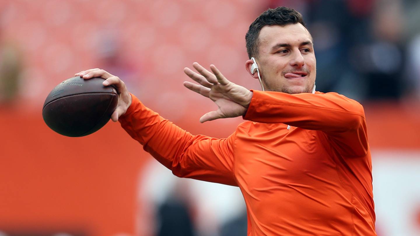 Johnny Manziel: Cleveland TV news goes to is house (video) - Sports Illustrated
