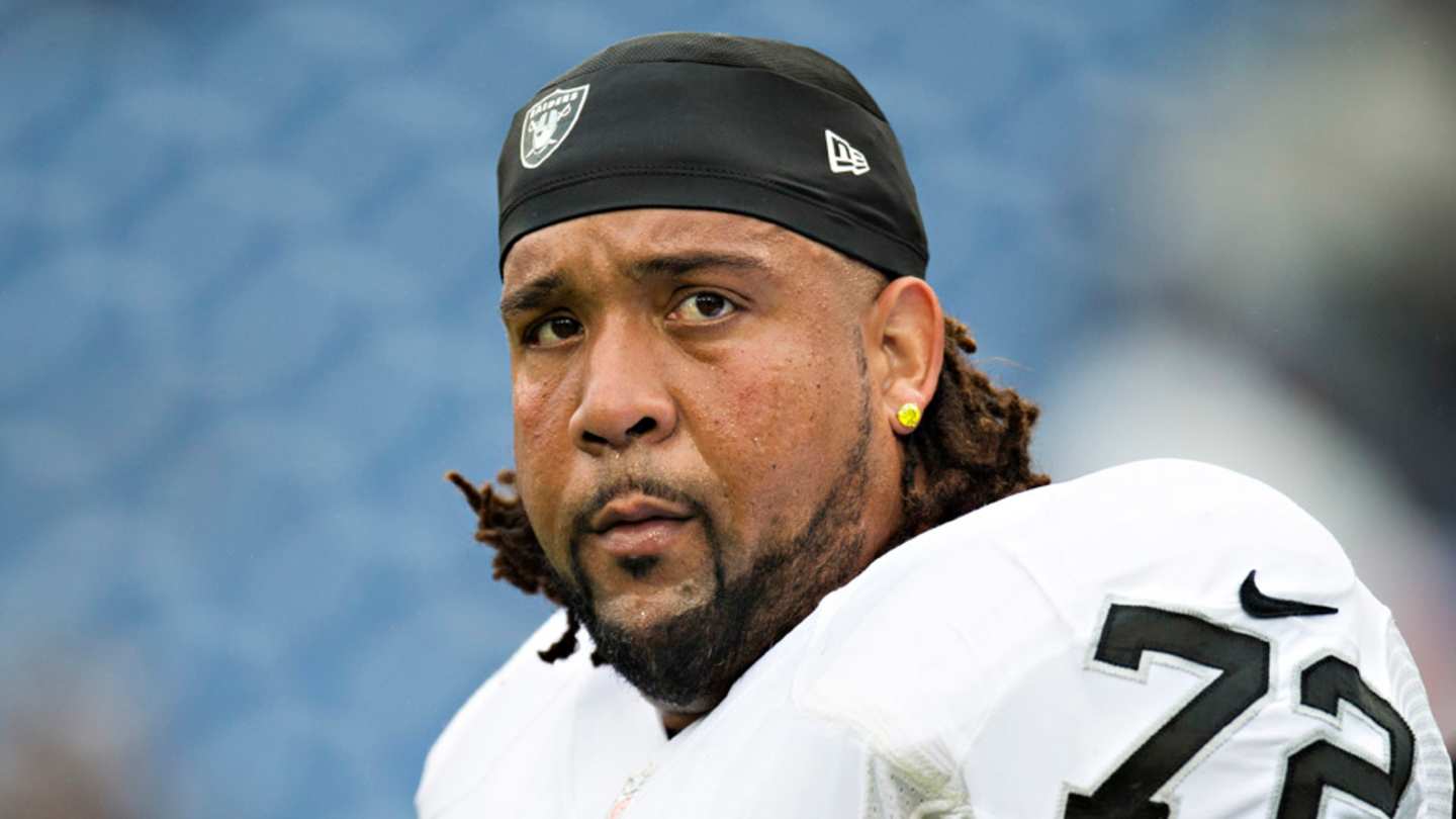 Donald Penn contract: Oakland Raiders to re-sign LT - Sports Illustrated