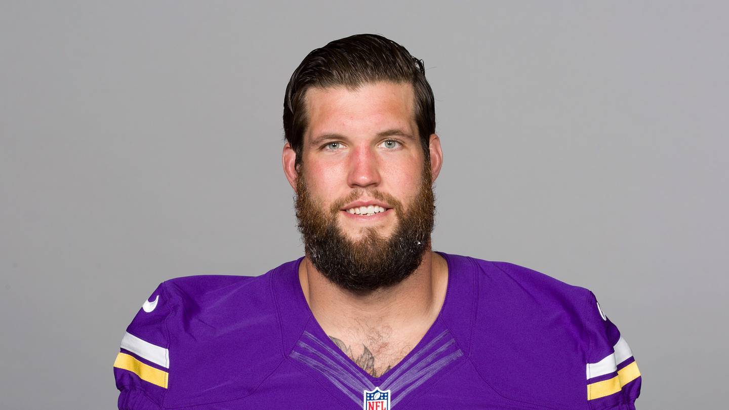 Newcomer Boone brings needed edge to Vikings offensive line - Sports ...