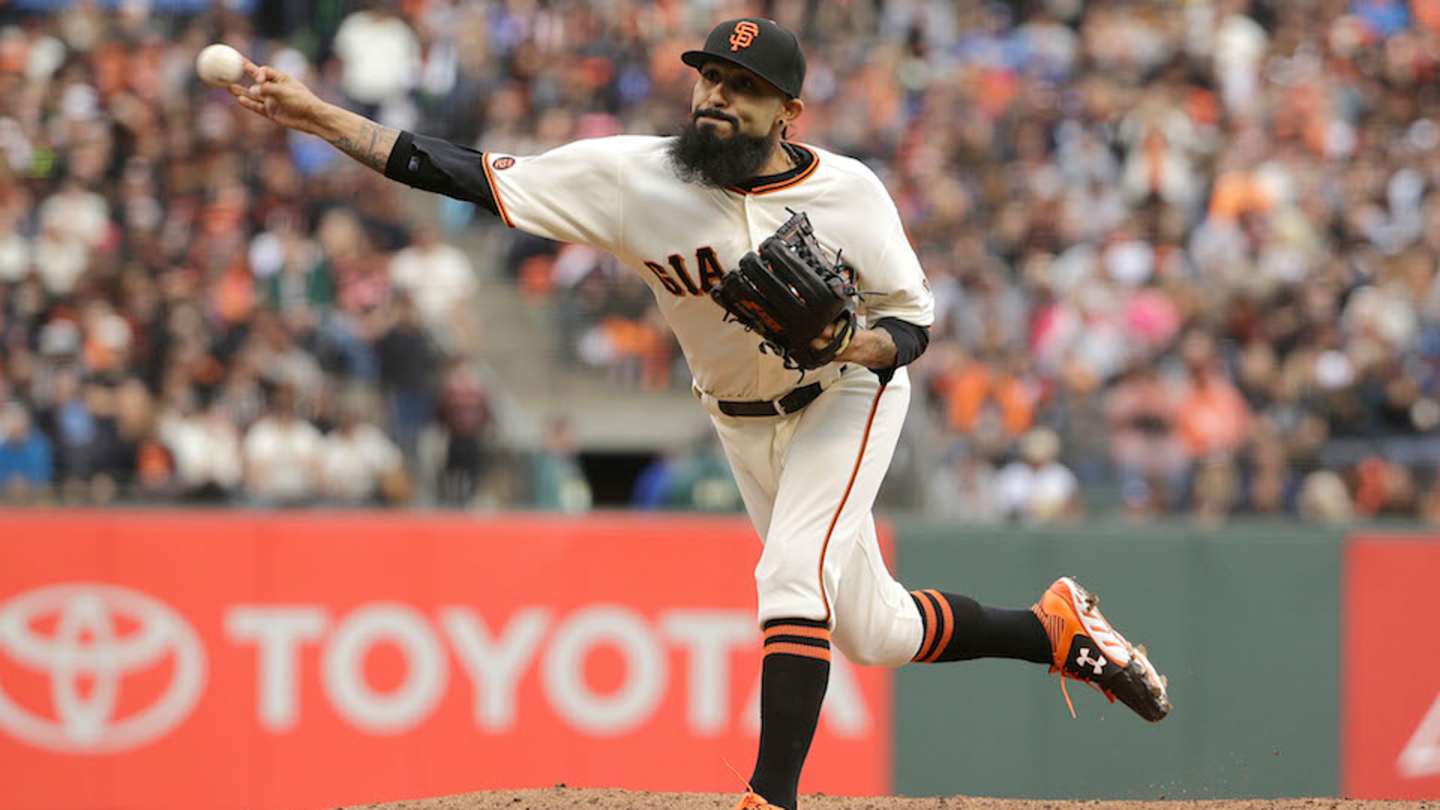 San Francisco Giants: Sergio Romo placed on DL with flexor strain ...