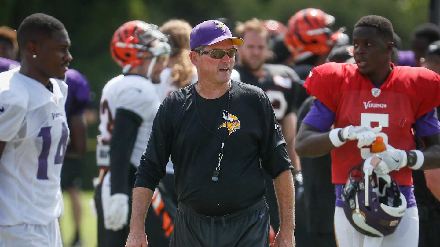 Vikings' Zimmer gets to see defense he built in Cincinnati - Sports ...