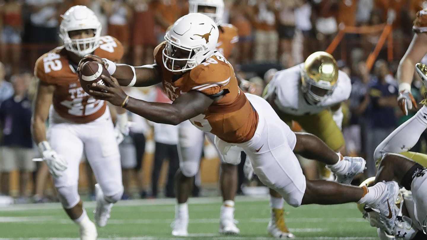 Tyrone Swoopes finds role as Texas upsets Notre Dame - Sports Illustrated