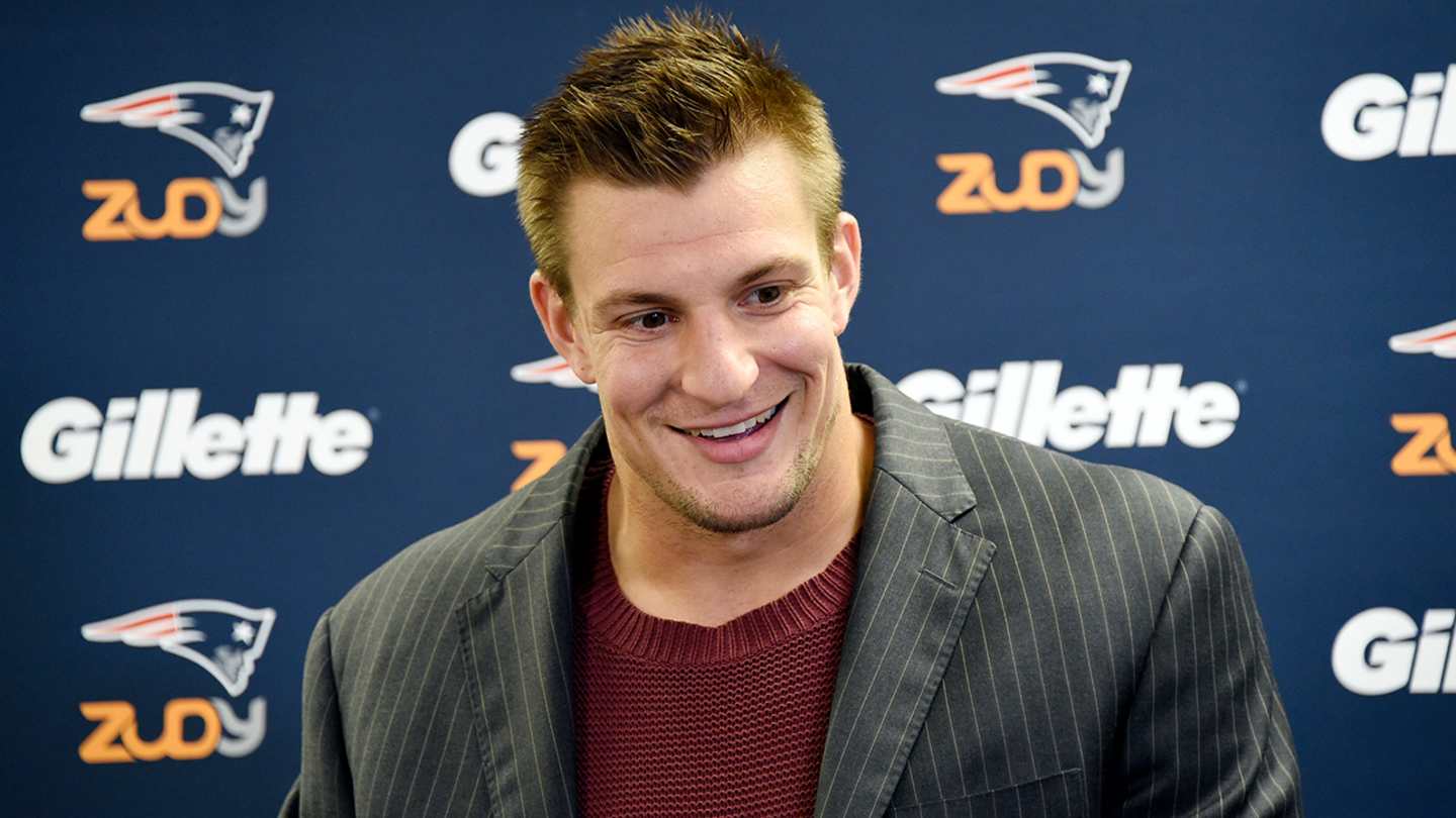 Rob Gronkowski has 69 touchdowns, mom is proud (Video) - Sports Illustrated