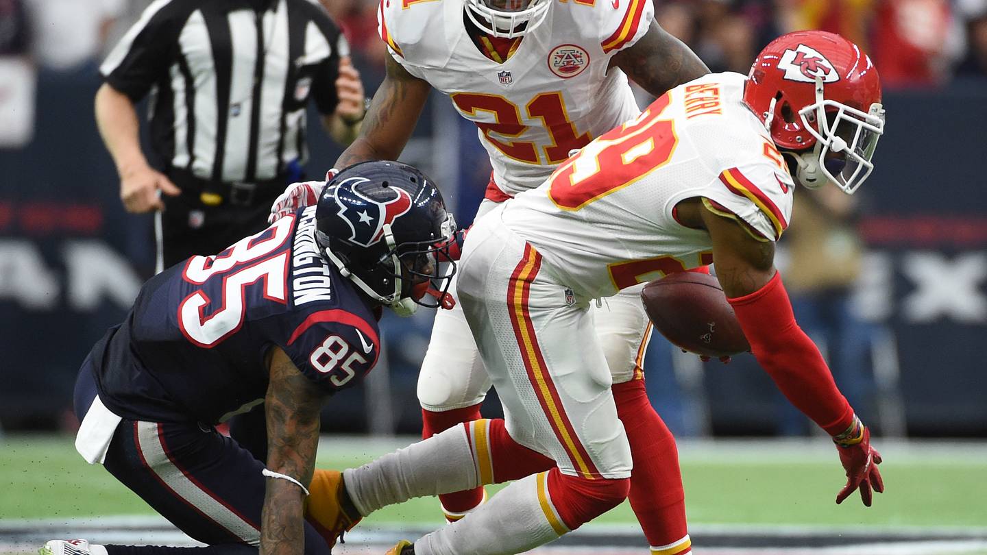 NFL 2016: Chiefs riding 10-game regular-season win streak - Sports ...