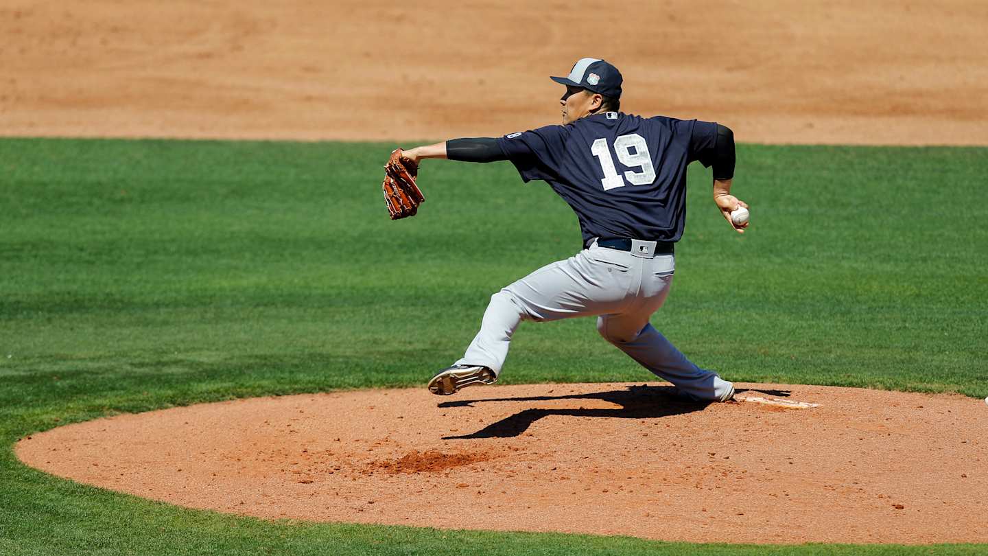 Tanaka sharp in first outing but Yanks lose to Phillies 6-5 - Sports ...