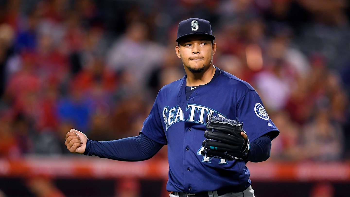 Mariners' Walker through 6 hitless innings vs Angels - Sports Illustrated