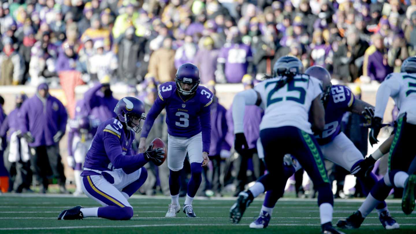 Seahawks-Vikings video: Blair Walsh miss game-winning field goal ...