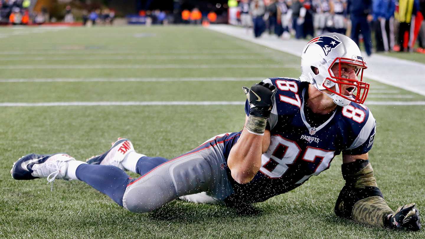 Rob Gronkowski injury news: Patriots TE out; fantasy implications ...