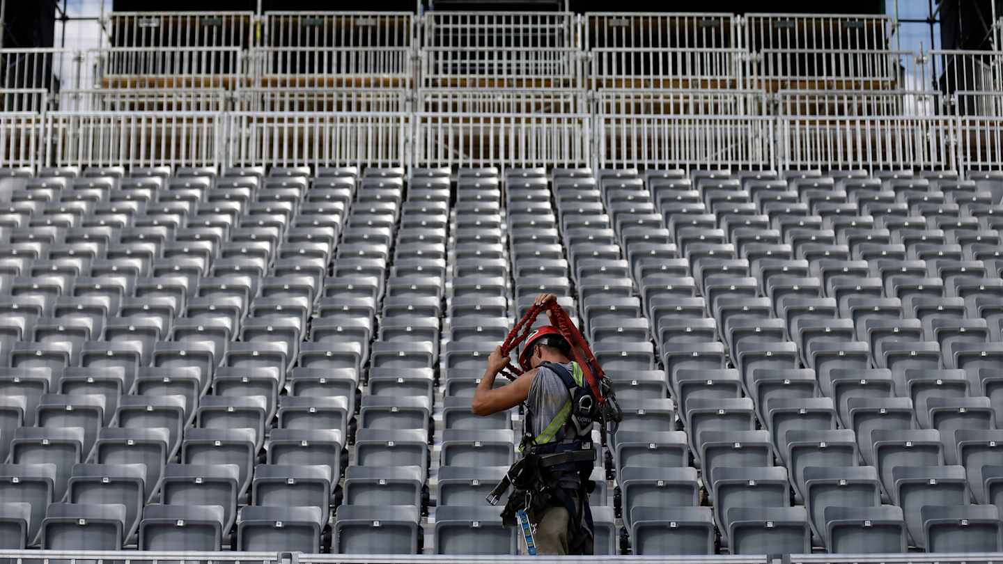 MLB puts finishing touches on Fort Bragg baseball field - Sports ...