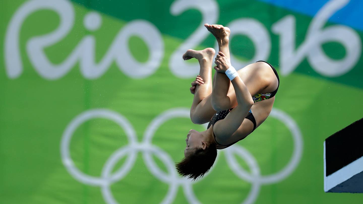 China finishes 1-2 in women's Olympic platform diving - Sports Illustrated