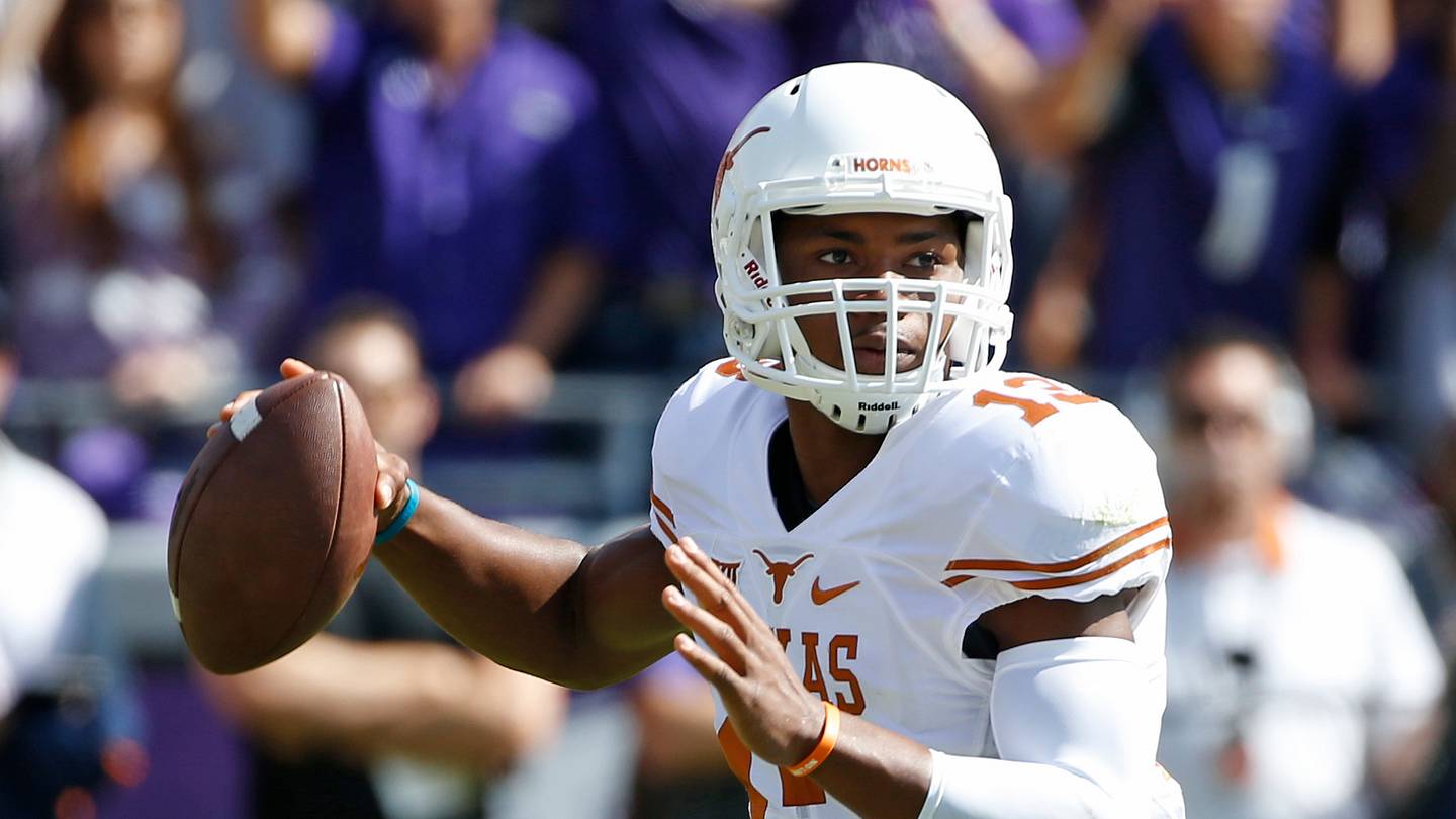 Once-promising QB now catching passes at Texas - Sports Illustrated