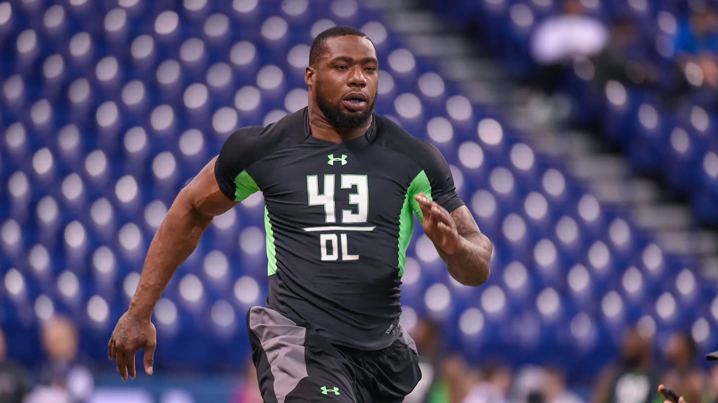 Baylor football player Oakman arrested on sex assault charge - Sports ...