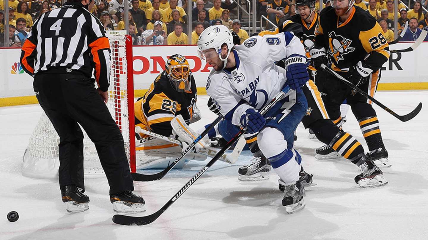 Tyler Johnson scores in OT, Lightning beat Penguins - Sports Illustrated