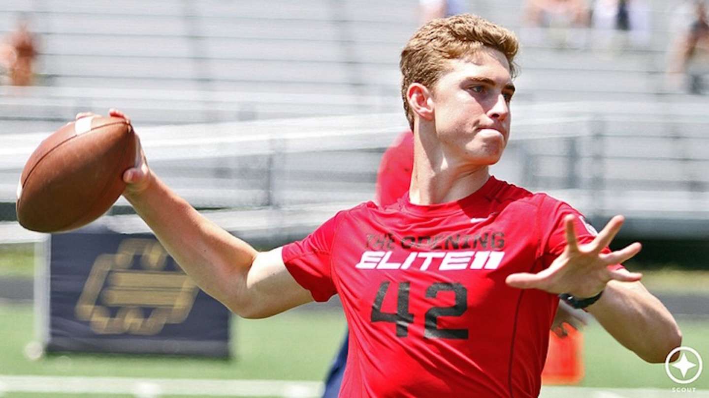 Stanford Football: Four-star QB Davis Mills commits to Cardinal ...