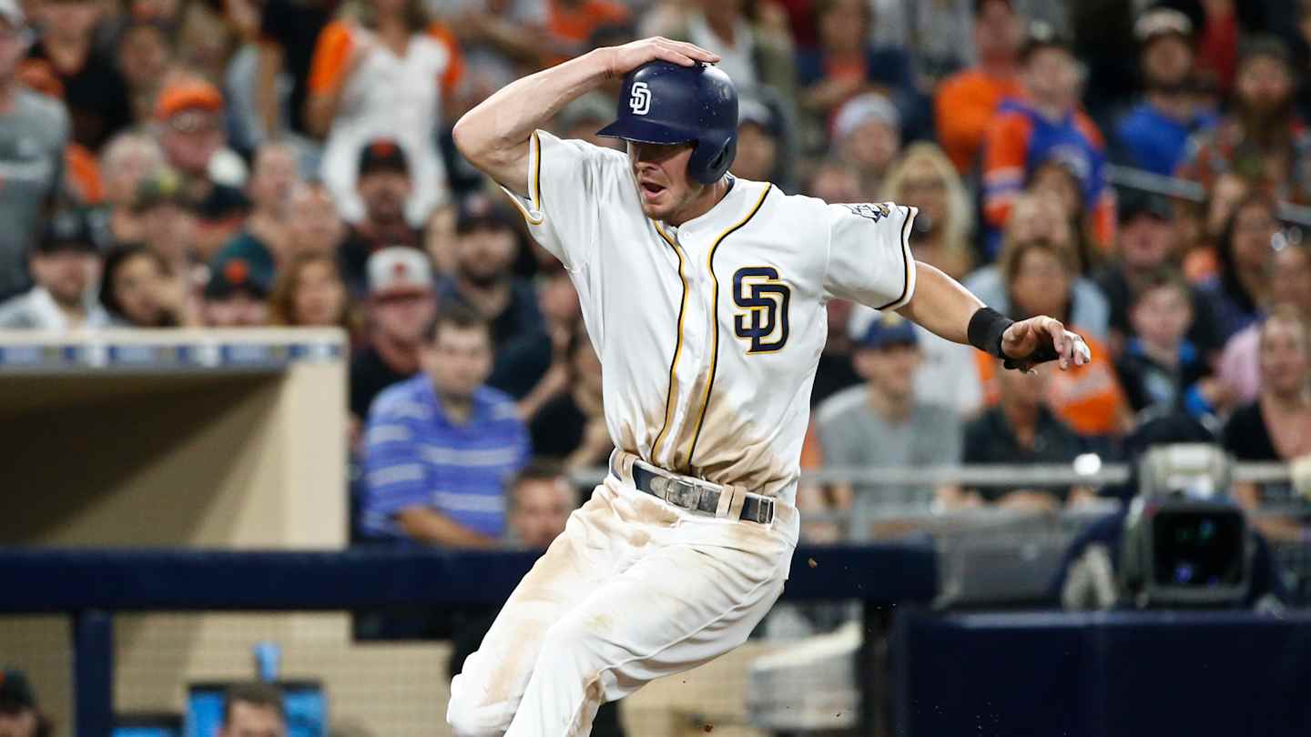 Padres rally in 10th, beat Giants 7-6 on walk-off balk - Sports Illustrated