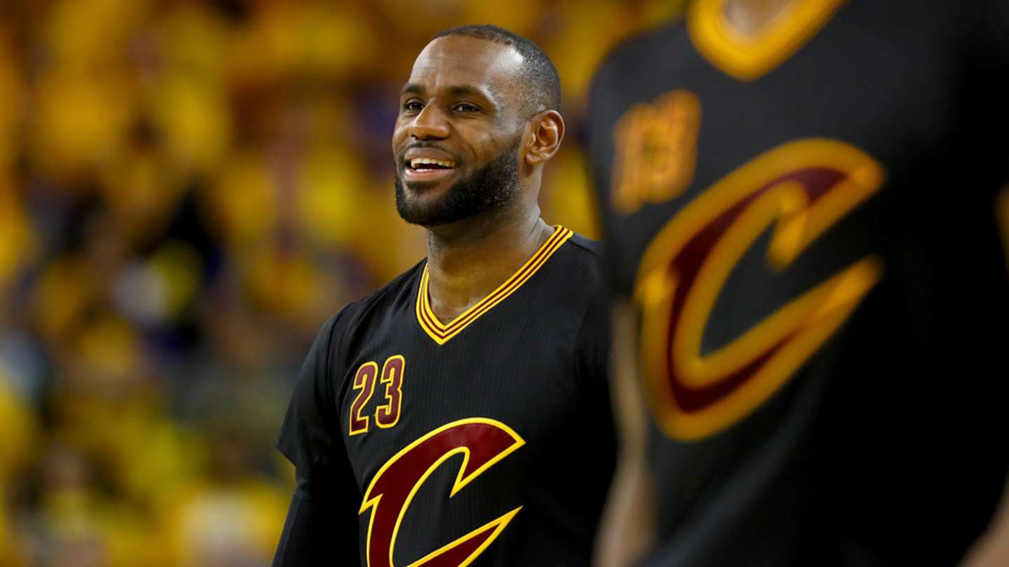 LeBron James chose sleeved jerseys for Cavs vs Warriors - Sports ...