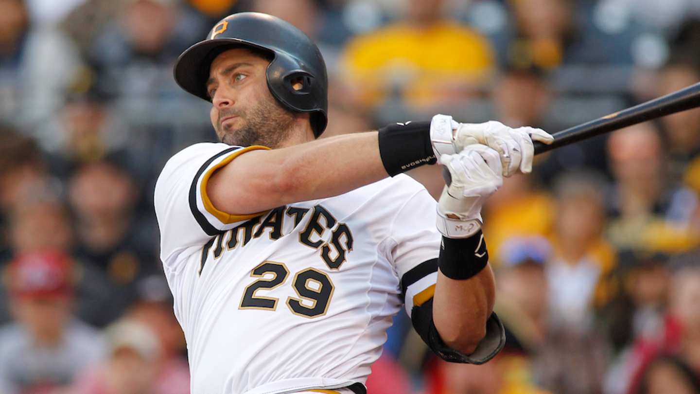Francisco Cervelli: Pirates catcher out after surgery - Sports Illustrated