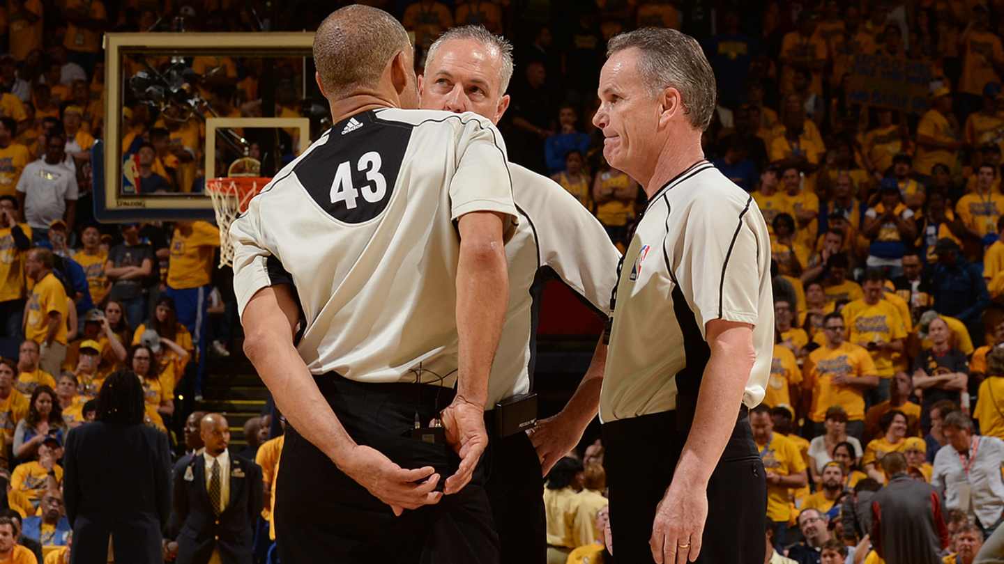 NBA referees want to end 'Last Two Minute' report - Sports Illustrated