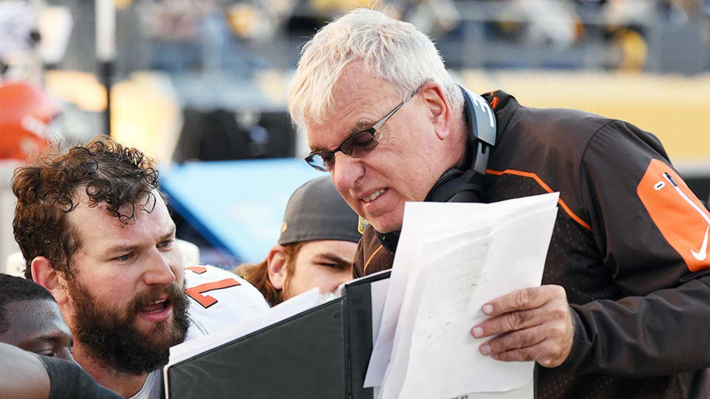 Temple football hires George DeLeone as running game coordinator ...