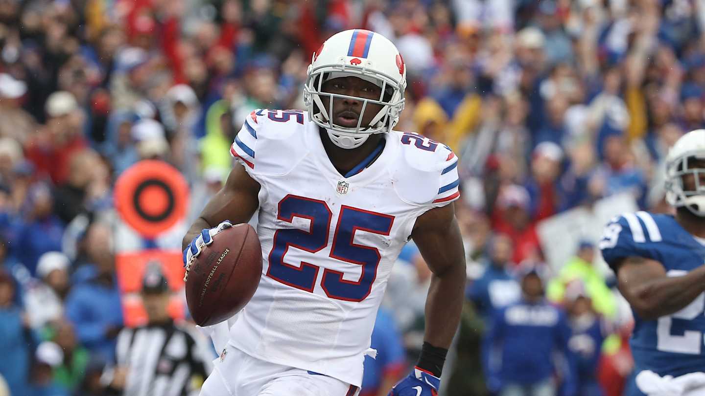 Super Bowl news: Von Miller, LeSean McCoy, more - Sports Illustrated