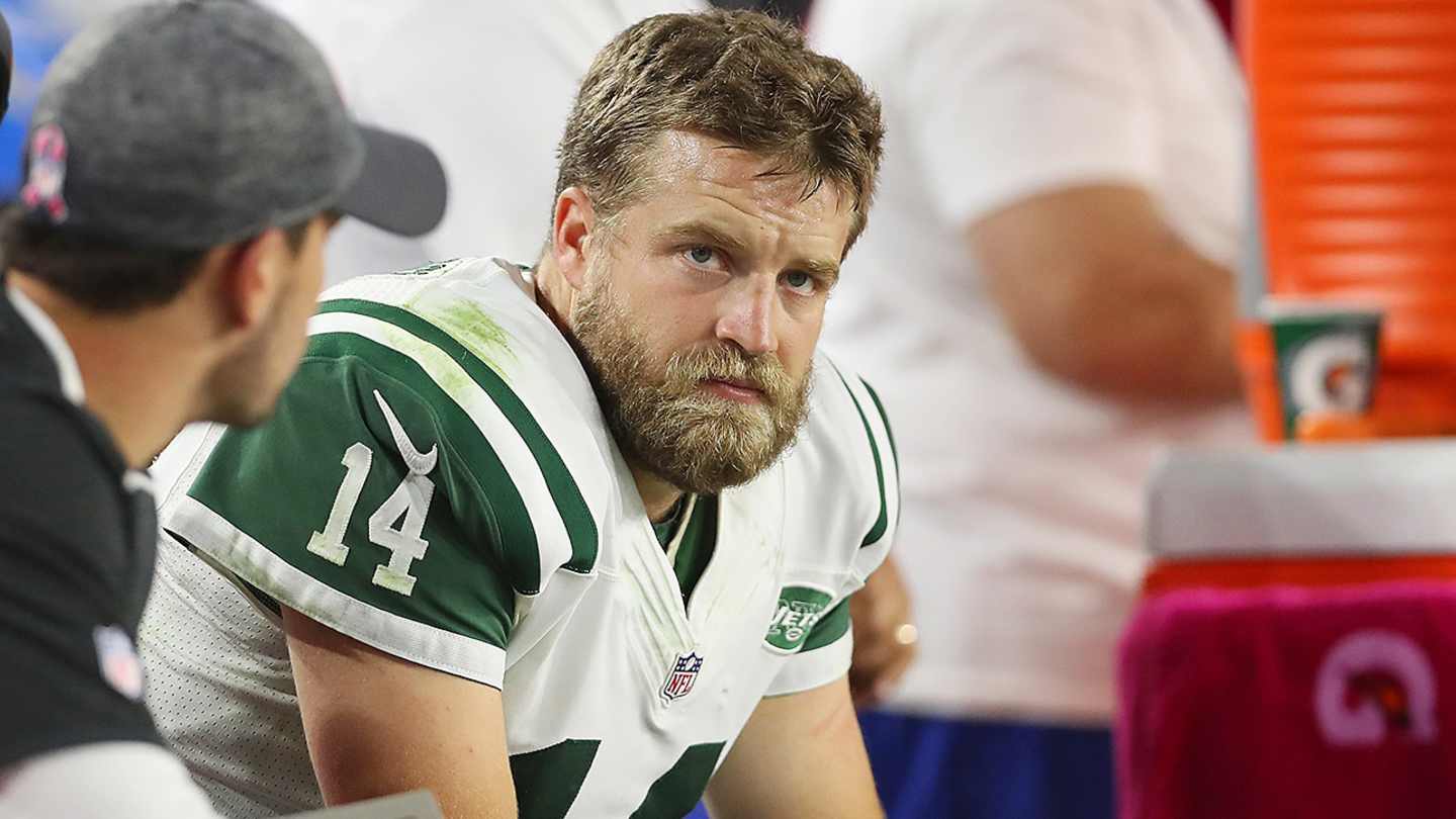 Jets' Ryan Fitzpatrick's future in limbo after benching - Sports ...