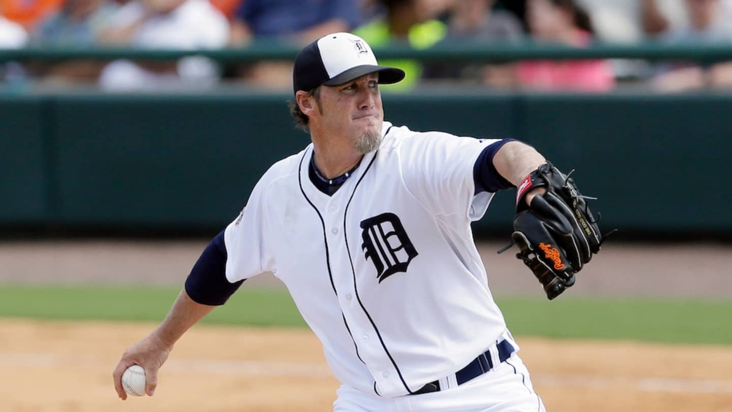 Chicago Cubs: P Joe Nathan signs minimum contract - Sports Illustrated