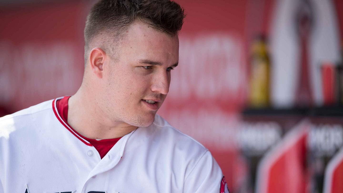 Mike Trout, Kris Bryant win 2016 AL, NL MVP awards - Sports Illustrated