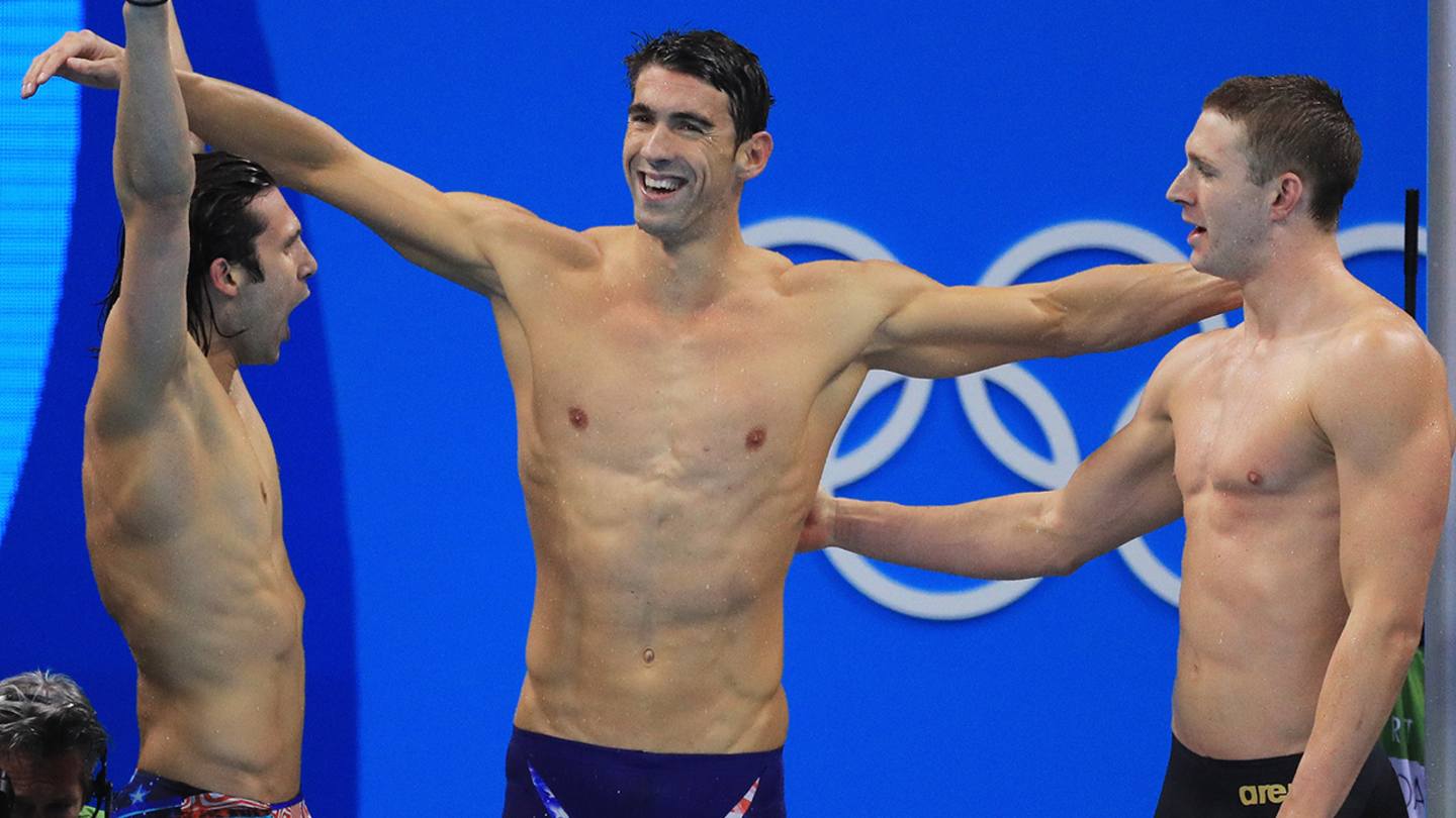 michael phelps physique back