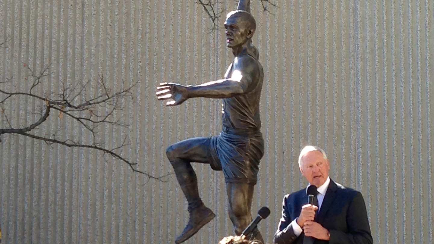 West Virginia dedicates statue to "Hot Rod" Hundley - Sports Illustrated