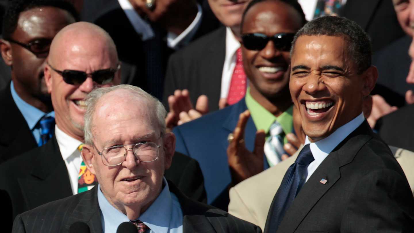 Buddy Ryan, NFL coach and defensive mastermind, dies at 82 - Sports ...