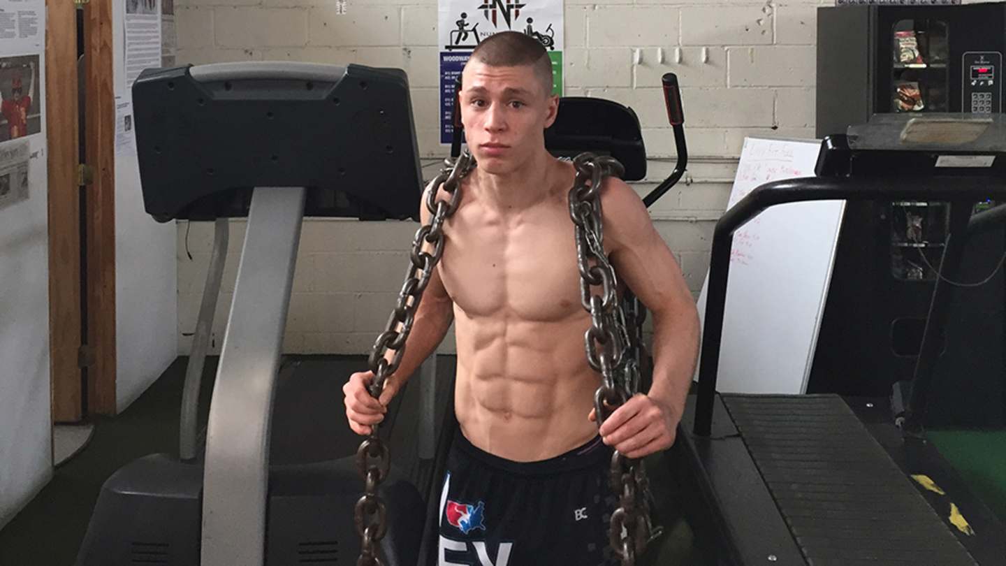 Undefeated NJ wrestling star Nick Suriano trains for next level ...