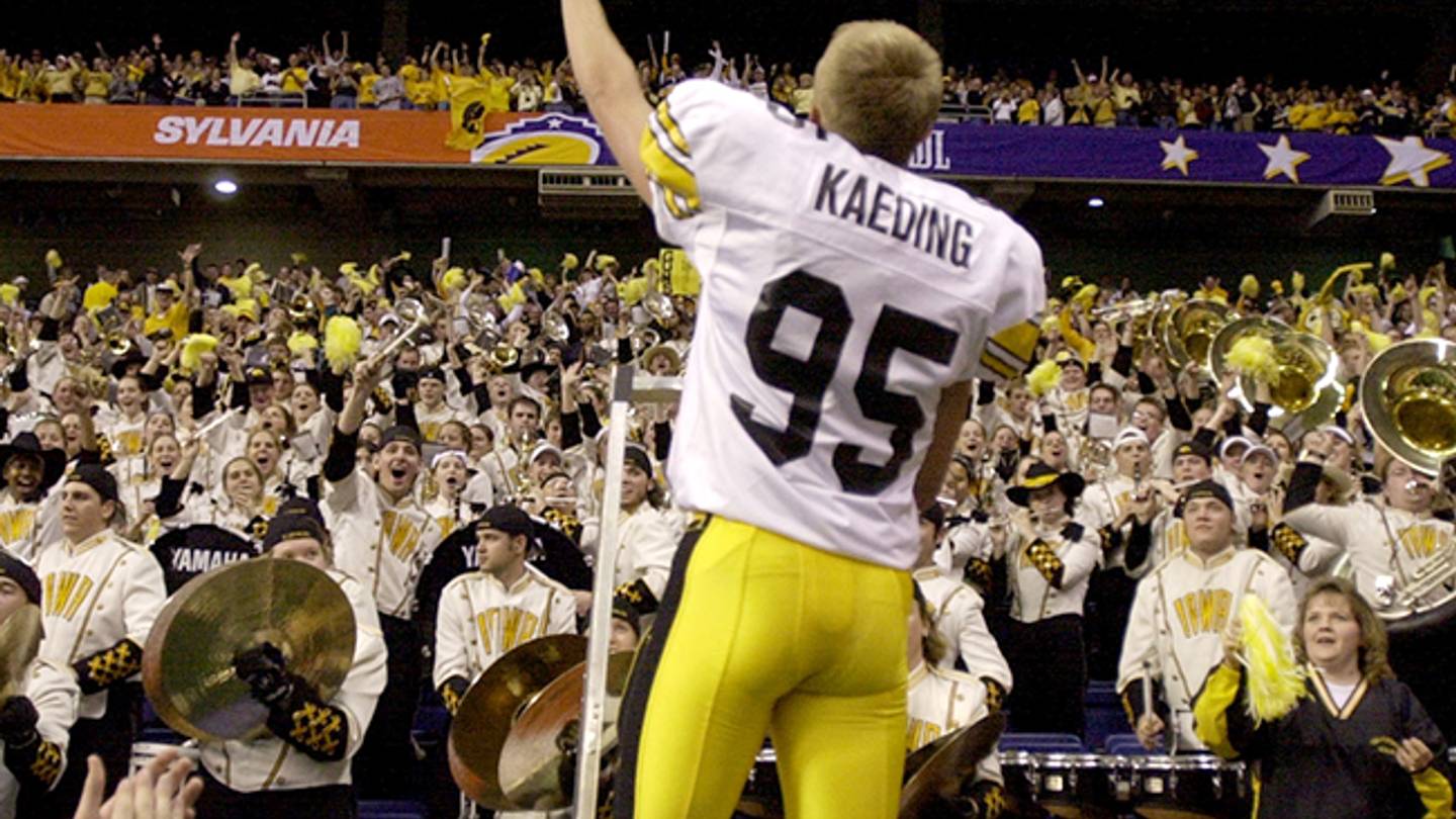 Three-Part Series on Nate Kaeding and NFL Kickers - Sports Illustrated