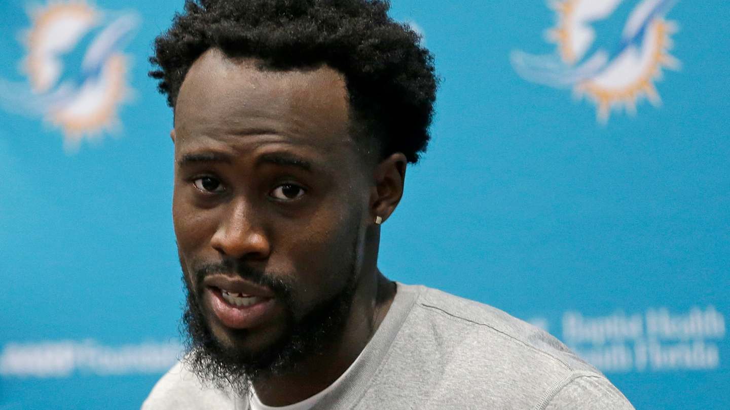 Former WR Lippett in contention to start at CB for Miami - Sports ...