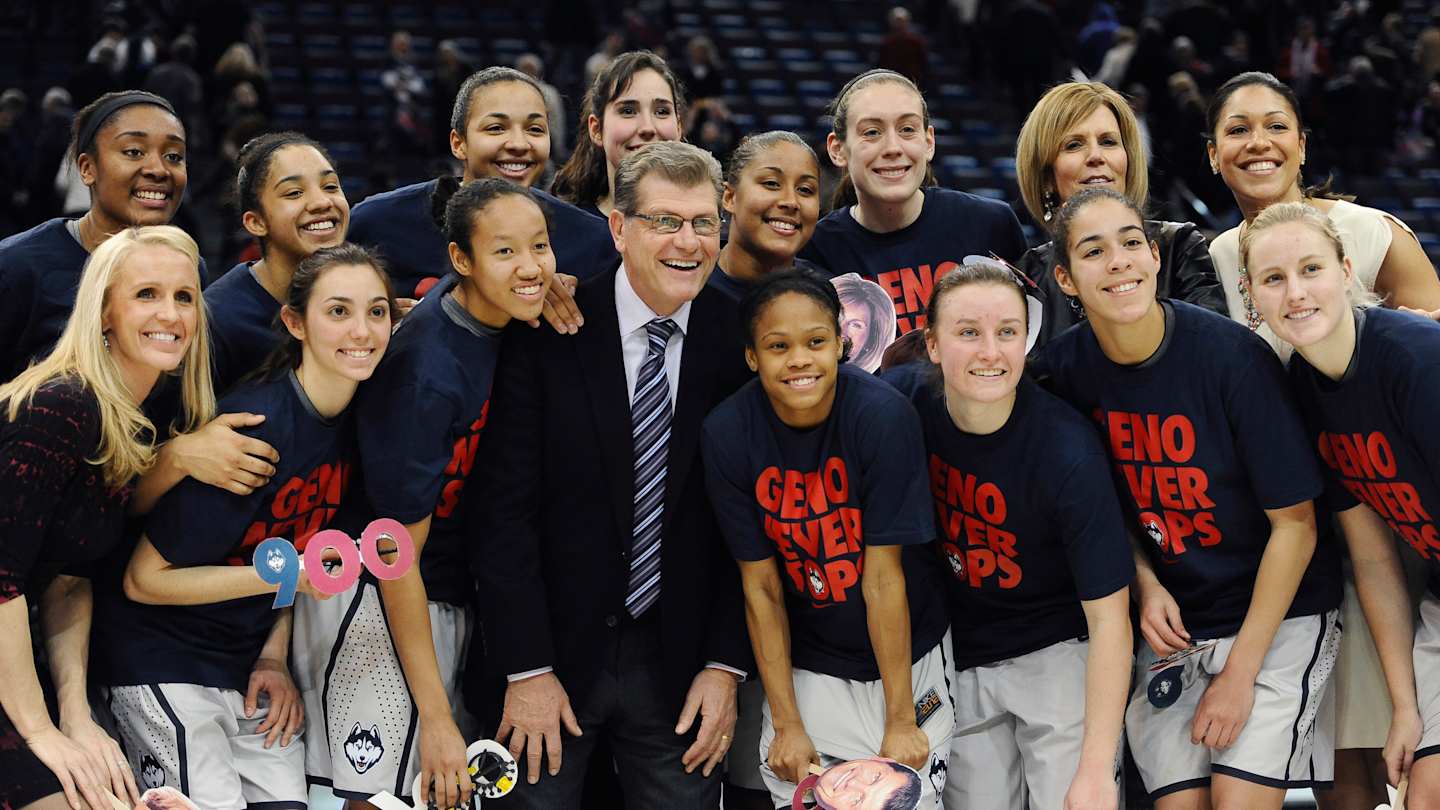 Top-ranked UConn women look for fourth straight title - Sports Illustrated