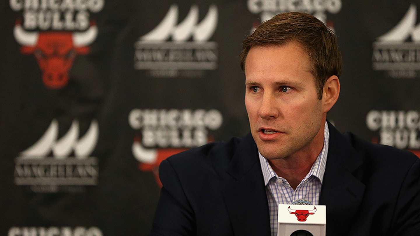 Derrick Rose injury: Surgery will test Bulls coach Fred Hoiberg ...