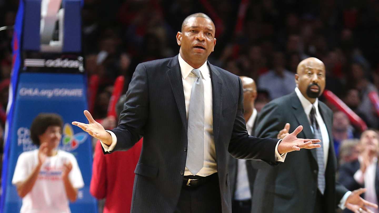 Clippers post starting lineup with mystery player at shooting guard ...