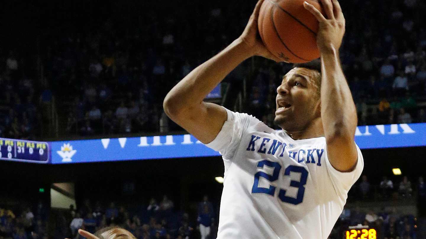 Labissiere leads No. 2 Kentucky in exhibition win - Sports Illustrated
