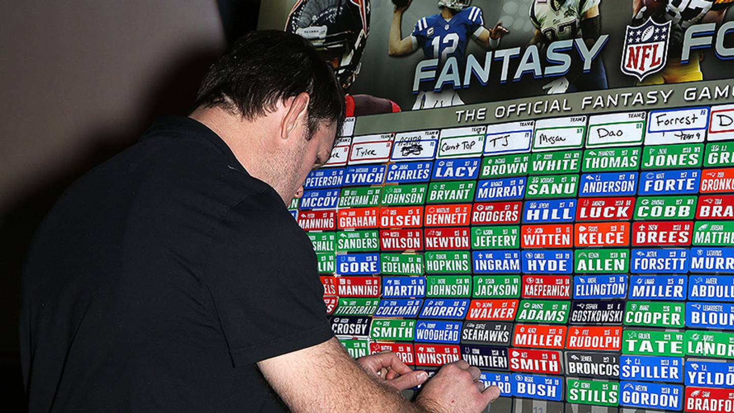 Fantasy Football: Examining scout.com's World Championships - Sports ...