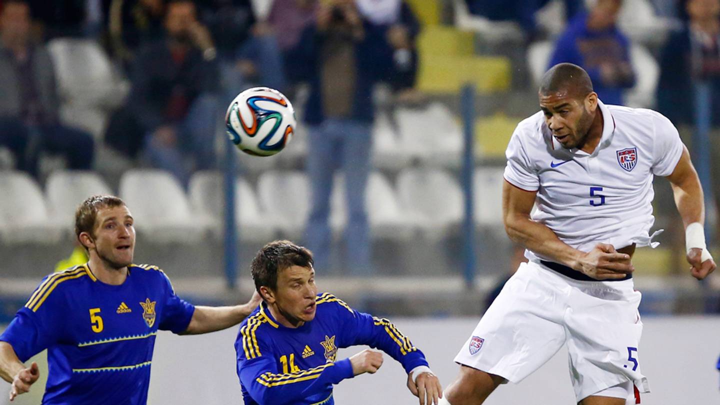 USA center back Oguchi Onyewu training with New York City FC - Sports ...
