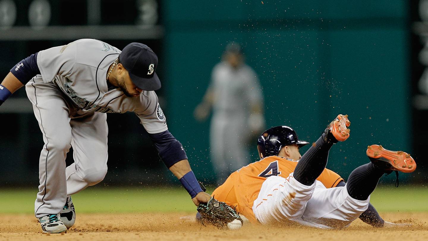Astros hit 3 HRs to beat Mariners 4-3 for 8th straight win - Sports ...