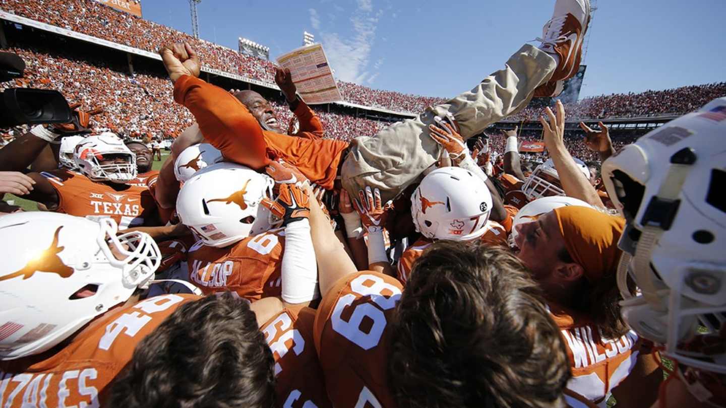 Texas fans go nuts after upsetting Oklahoma - Sports Illustrated