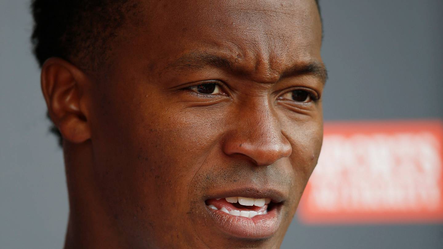Broncos WR Thomas a step closer to reunion with mother - Sports Illustrated