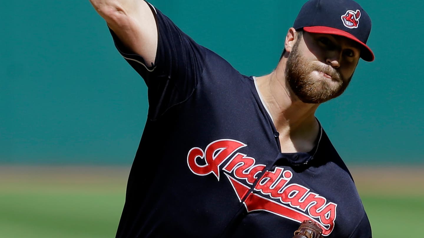 Tigers split doubleheader with 9-2 win over Indians - Sports Illustrated