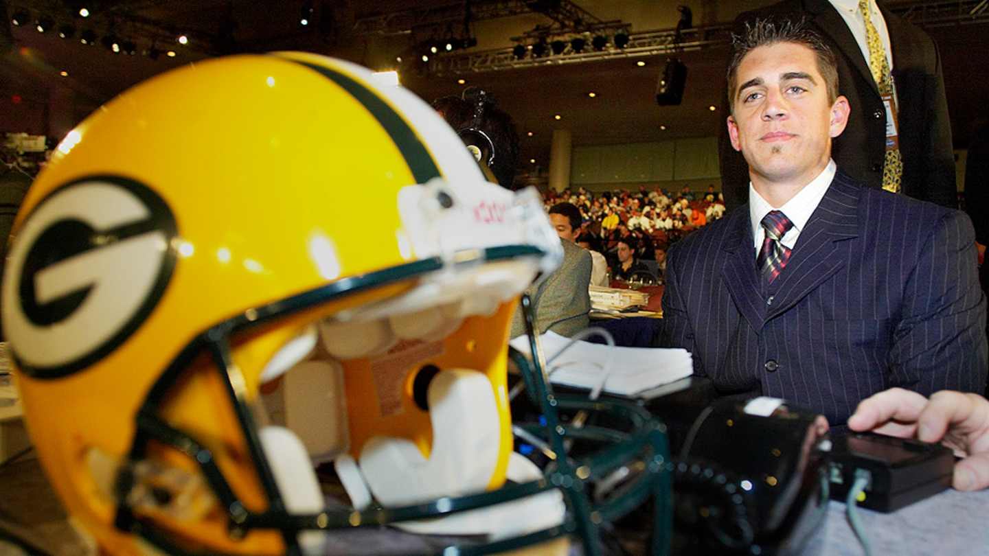 Aaron Rodgers behind Alex Smith? Revisting 2005 NFL draft - Sports ...